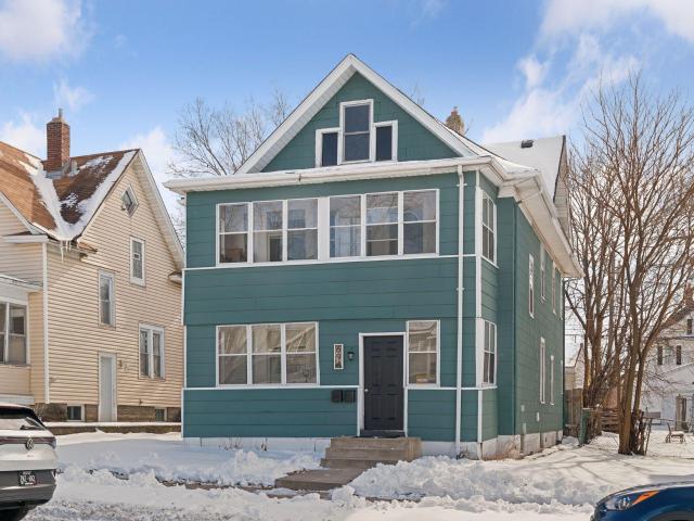 694 Central Ave W, St. Paul, MN 55104 | MLS #7022 | Compass