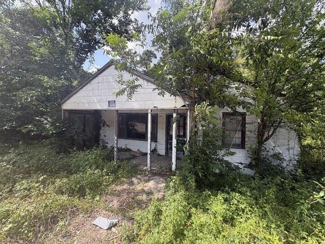 694 Augusta Rd, Warrenville, SC 29851