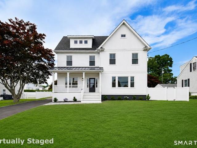 694 Jennings Rd, Fairfield, CT 06824