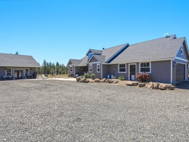 69550 Pine Ridge Dr, Sisters, OR 97759