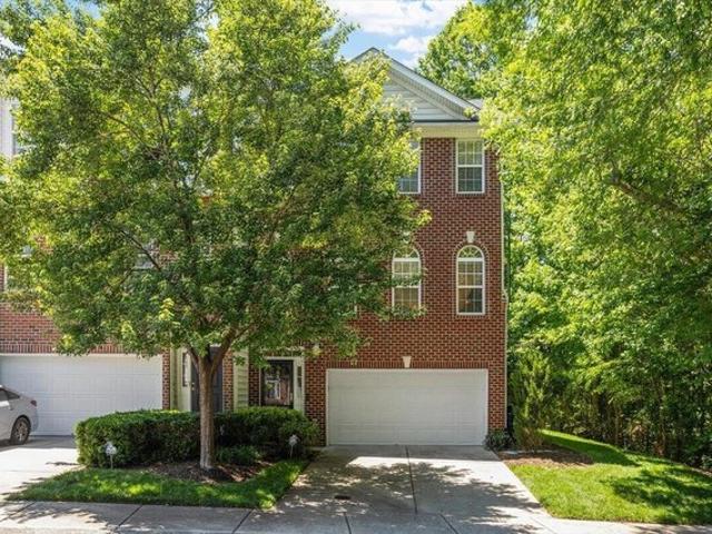 6955 Middleboro Dr, Raleigh, NC 27612