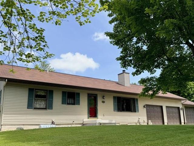 6955 Cedar Rd, Alanson, MI 49706