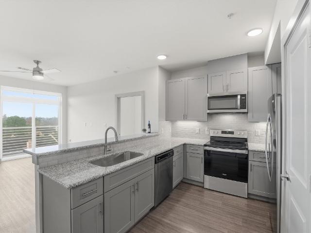 6955 Turtlewood Dr, Unit 502, Houston, TX 77072 | MLS #9393