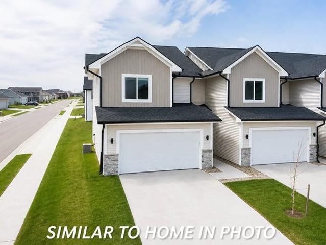6957 Poppy Ct, Johnston, IA 50131