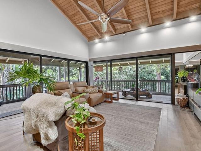 6957 Rain Forest Dr, Boca Raton, FL 33434