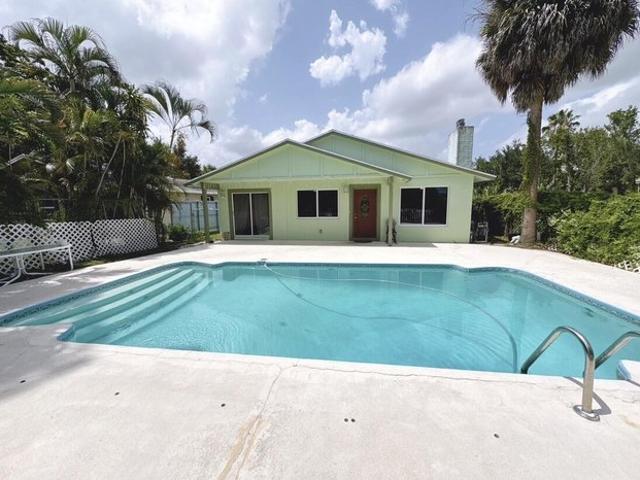 6959 Clendenin St, Lake Worth, FL 33467