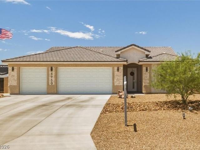 6950 Sandpebble St, Pahrump, NV 89061