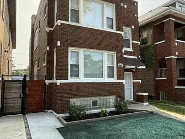 6951 S Artesian Ave, Chicago, IL 60629