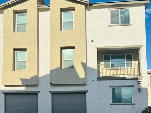 6952 Midnight Bronze St, North Las Vegas, NV 89086