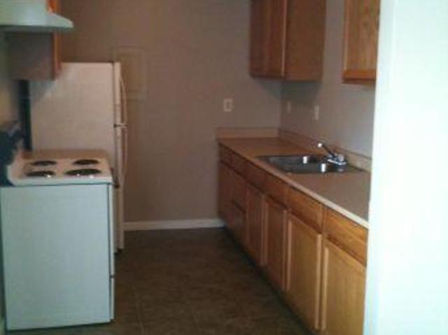 $695 / 1br 750ft² CUTE APT FOR YOU! W/S/G PAID FERNDALE map