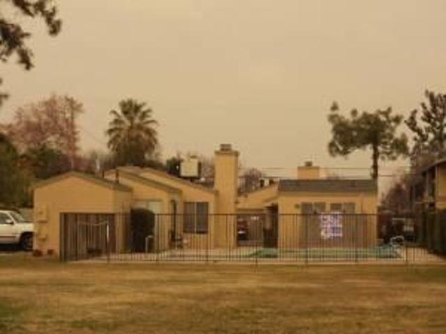 $695 / 2br 900ft² *We Have Your New Place @ Huntington Place* Huntington/Lind