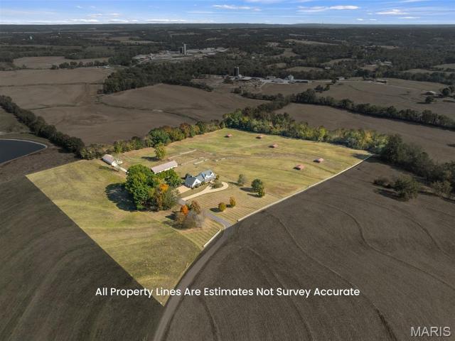 695 Clearview Heights Dr, Washington, MO 63090 | Compass