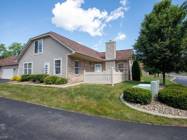 695 E Western Reserve Road