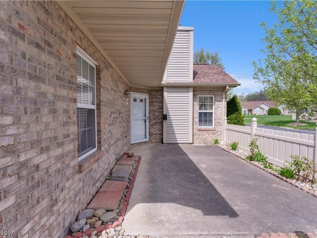 695 E Western Reserve Road 602