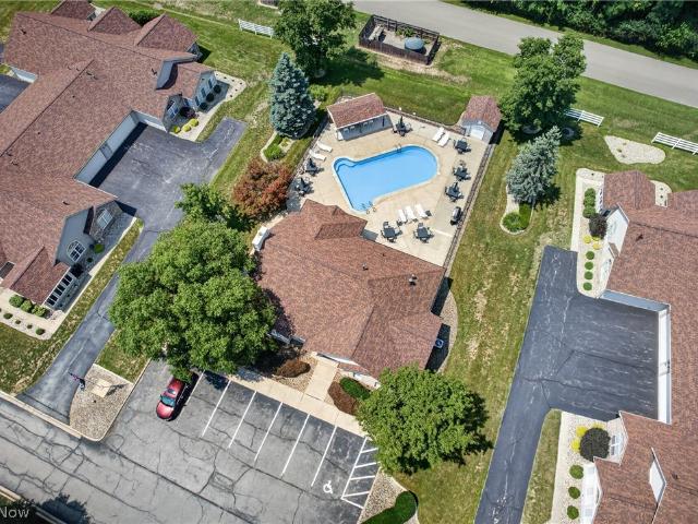 695 E Western Reserve Road 2003