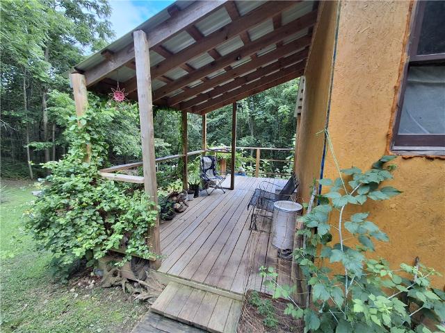 695 Eagle Lane
