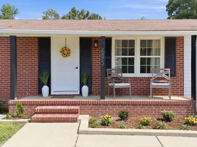 695 Old Route 22, Kenly, NC 27542