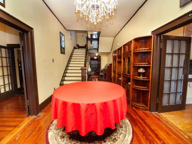 695 Main Street