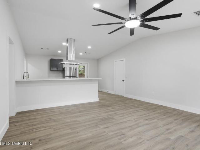 695 Ralde Circle
