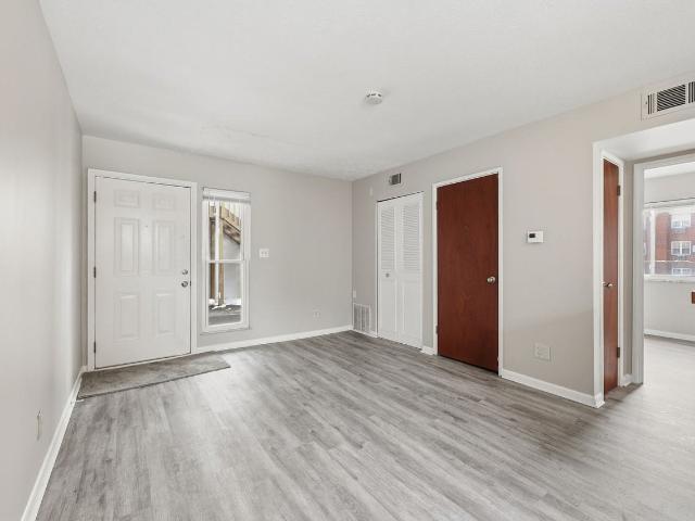 695 Riverview 1 Bedroom Apartment for Rent at 695 Riverview Dr, Columbus, OH 43202 Riverview