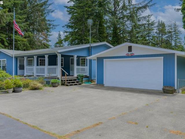 69664 McFarland Rd, North Bend, OR 97459