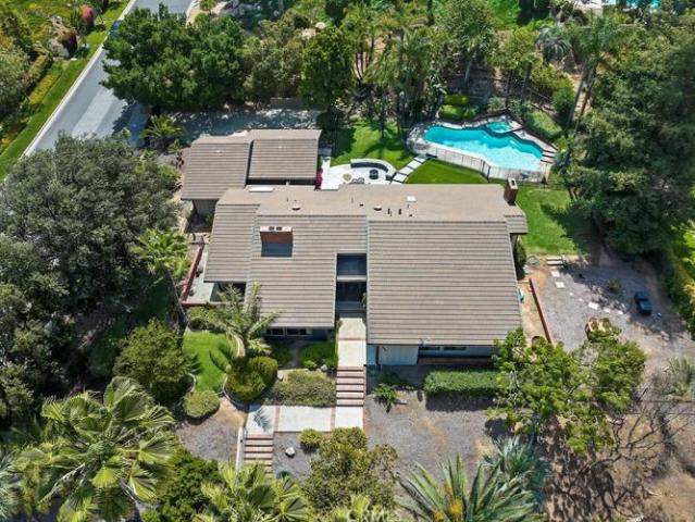6966 Hawarden Dr, Riverside, CA 92506