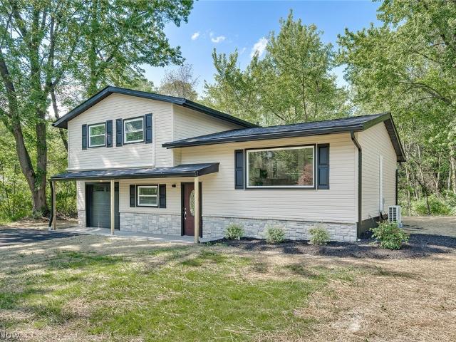 6967 Tamarack Drive