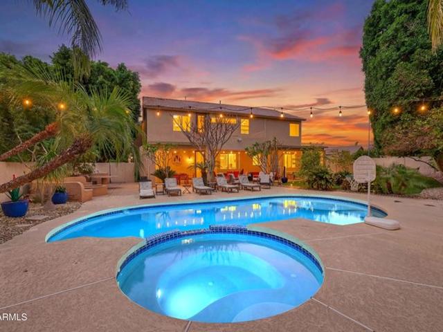 6967 W Honeysuckle Dr, Peoria, AZ 85383