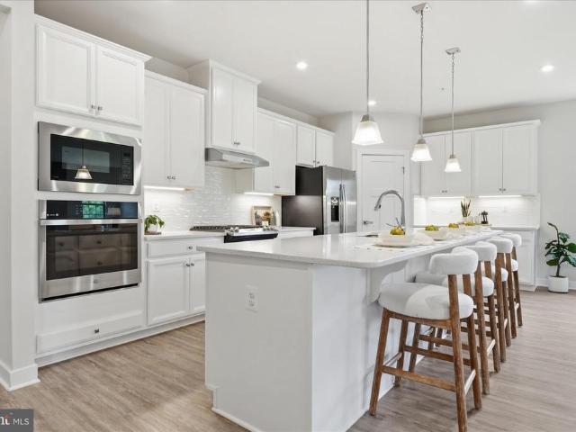 6968 Merle Court