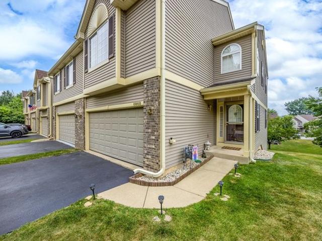 6968 Brightwater Dr, Fox Lake, IL 60020