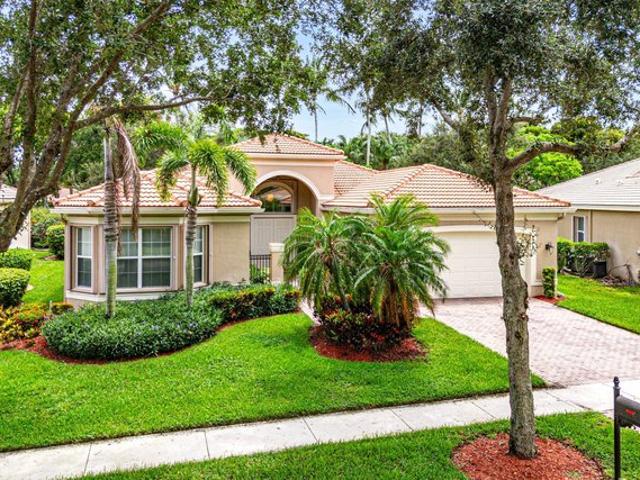 6968 Corning Cir, Boynton Beach, FL 33437