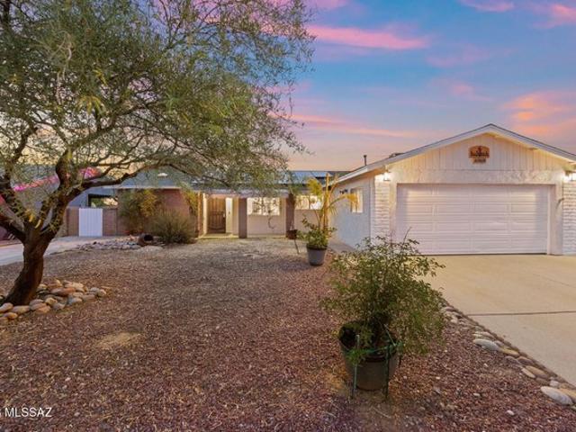 6969 N Northlight Dr, Tucson, AZ 85741