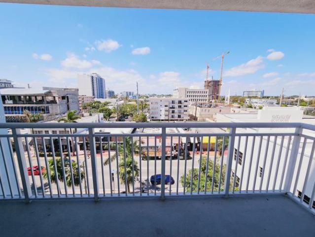 6969 Collins Ave #601, Miami Beach, FL 33141