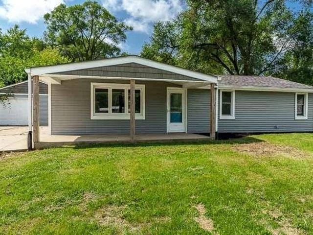6969 Hiatt Dr, Rockford, IL 61114