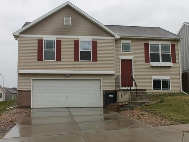 6960 N 89th St, Omaha, NE 68122