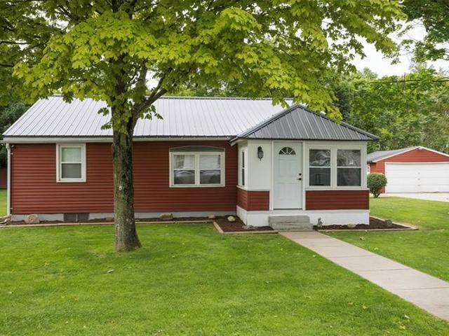 6961 Orchard St, Harborcreek, PA 16421