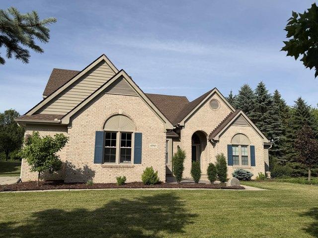 6961 Suncrest Dr, Saline, MI 48176