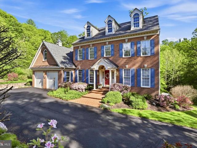 6962 Grizzly Ct, Manassas, VA 20111