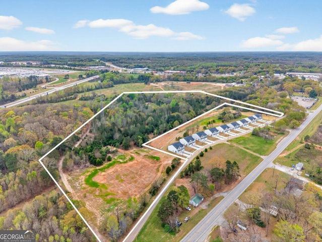 696 530 Madison St, Commerce, GA 30529