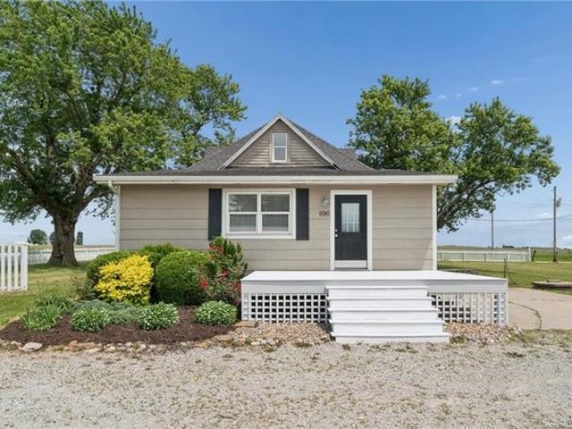 696 Highway CC Rd, Concordia, MO 64020