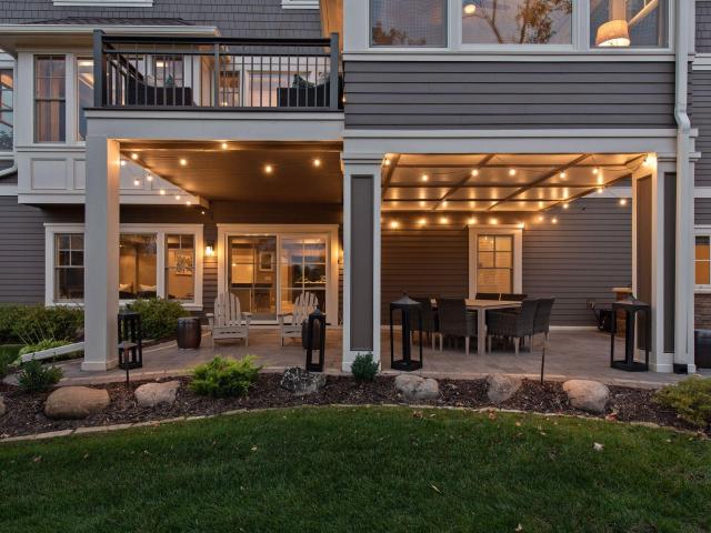 696 Woodland Hill Court