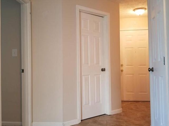 696 Winding Stream Way # 204