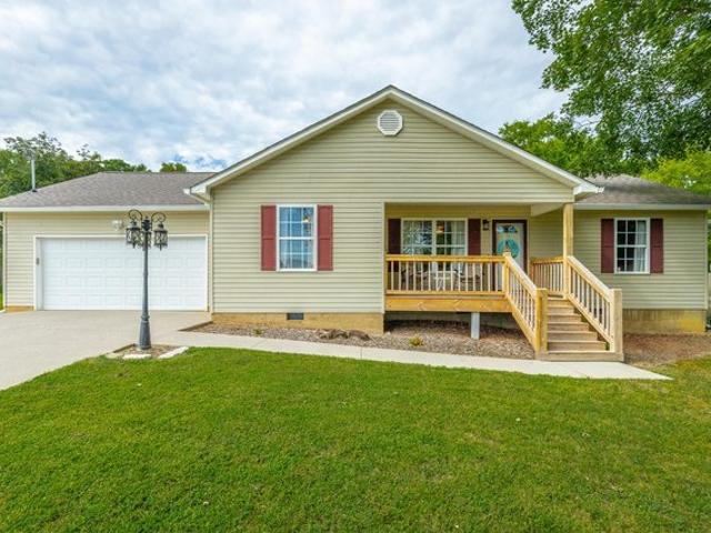 696 Taylor Broome Rd, Chickamauga, GA 30707