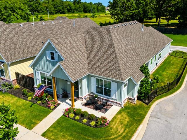 6974 Summer Hill Cove