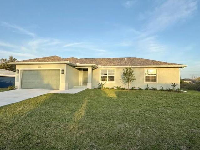 6976 Inland St, Englewood, FL 34224