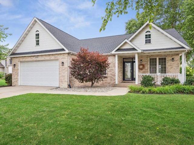 6976 Squirrel Creek Ave, Portage, IN 46368