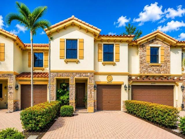 6977 Broadland Way, Coconut Creek, FL 33073