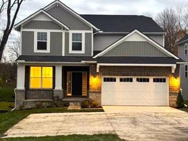 6978 Colony Dr, West Bloomfield Township, MI 48323