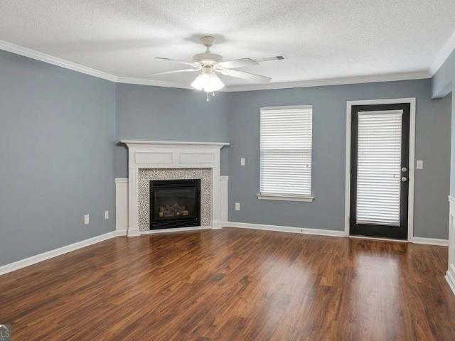 6978 Foxmoor Way