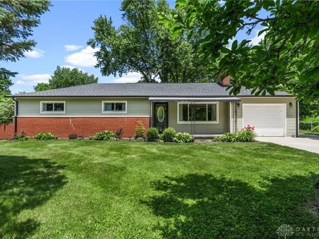 6978 Southern Vista Dr, Enon Vlg, OH 45323